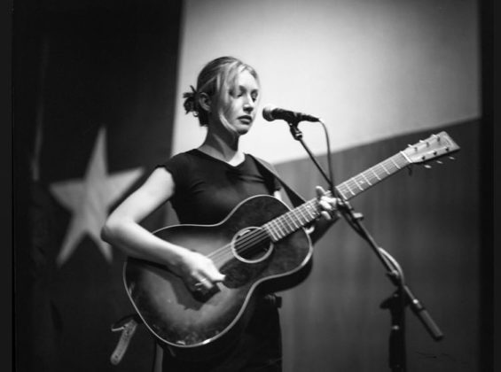 Ken Pomeroy captures warm-winter confusion on ‘Christmas Lights in April’