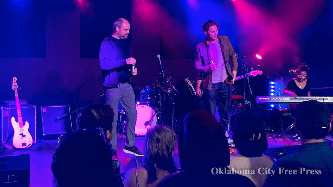 Nia Moné breaks in Beer City stage with star presence, soul
