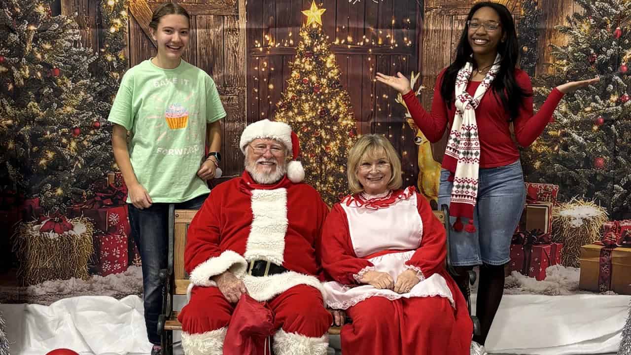 PRESS RELEASE: Local teens host Oklahoma’s first youth-led Christmas ...